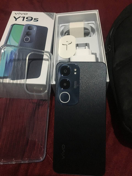 Vivo 19s 128gb ideal