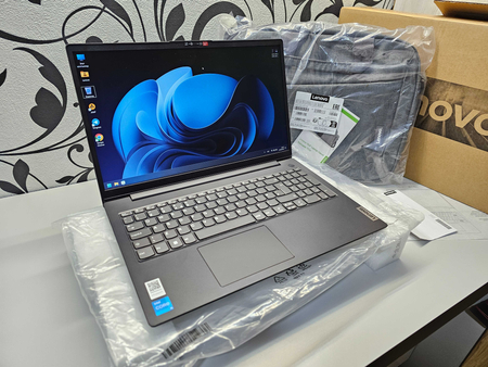 ПРОДАМ Lenovo V15-G3 Мощный Ноутбук Core™ i5-1235U/8GB/256SSD/15.6