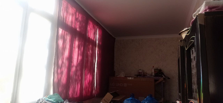Продою квартиру в центре НАВАИ