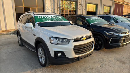 Chevrolet Captiva 4