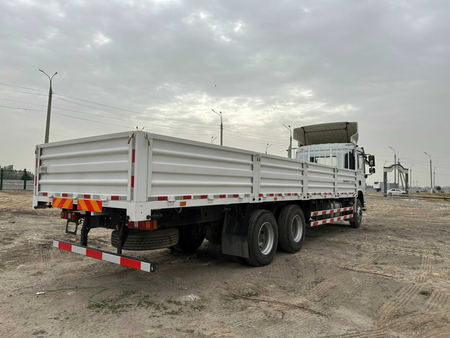 Бортовой SHACMAN L3000 7.5 метр