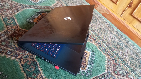 AORUS 17 XE4 Gigabyte
