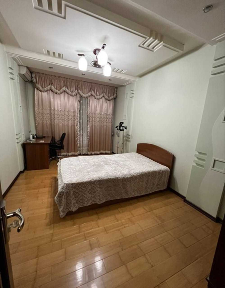 V3326 Юнусабад 4кв Ор.р: круг 3/3/4 68м2 балкон : 1,5х6 евро ремонт