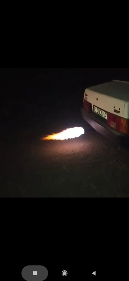 VAZ 21099 sotiladi surpchna benzin