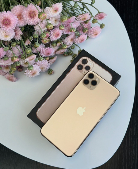 iPhone 11 Pro Max 256GB 84%Yomkost Nok