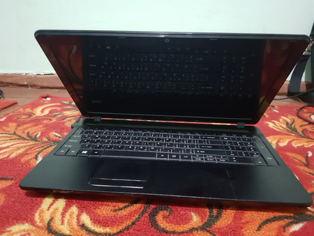 ACER Noutbuk Sotiladi. Core i3/2GB/500GB