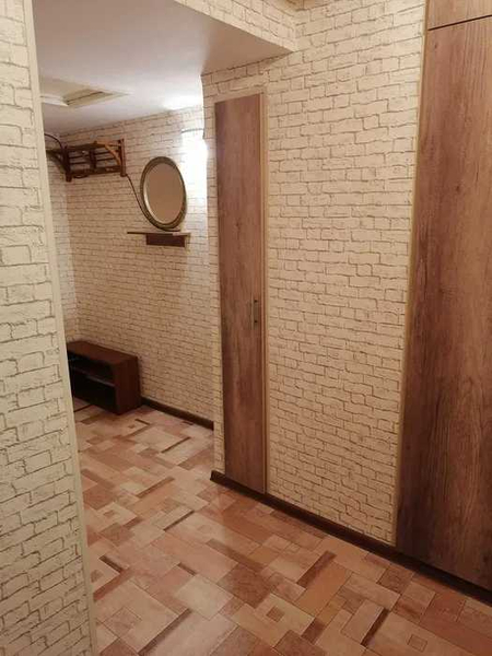 Сдаем квартиру на Ц-4. 1-ком квартира.3-этаж (А1703А)