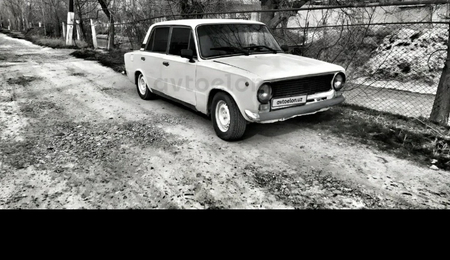 Ваз 21011 сотилади
