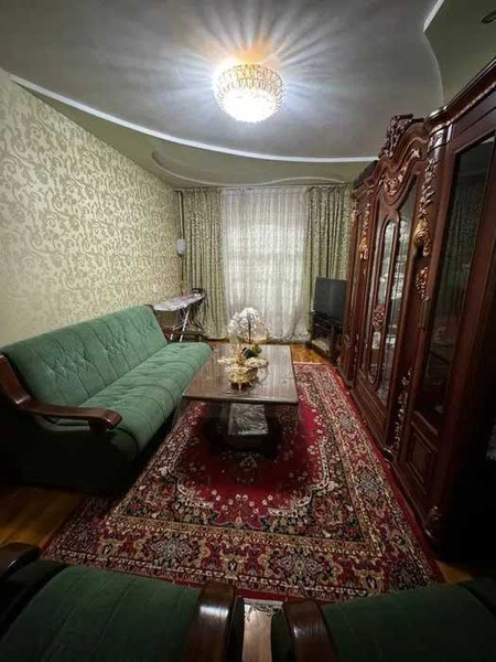 СЕБЗОР 3/2/5. Супер локация. 73м2. Балкон 2*6. Метро 500м.