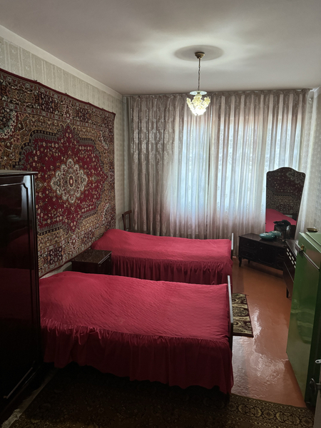 Сдаётся комната с хозяйкой