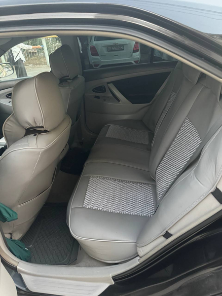 Camry 40 sotiladi