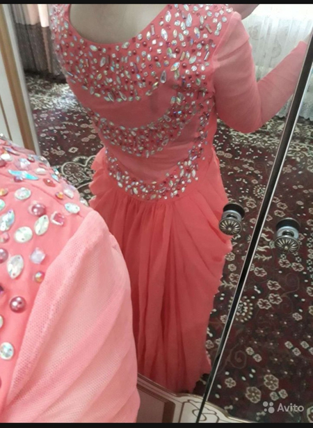 Tuy kuynelari. Вечерняя одежда