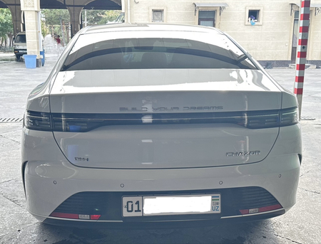 BYD Chazor Flagship 120 km Full Dm-i gibrid
