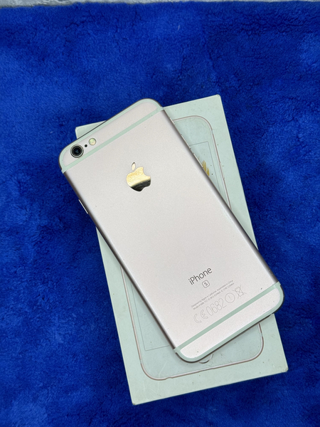 Iphone 6s 64GB ideal karobka dak full