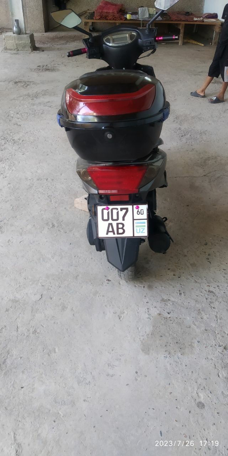 Skuter sotiladi xolati ideal