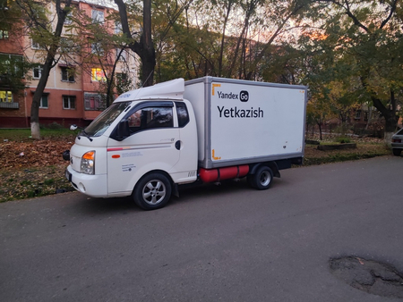 Hyundai porter 2 yili 2010 holati yaxshi 258900 yurgan moshina gaz