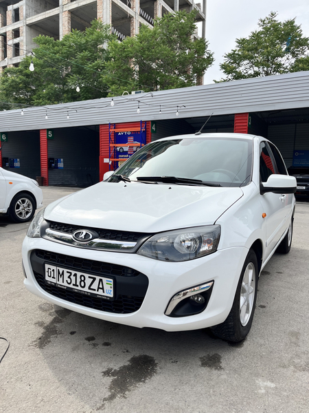 Lada Kalina 2    2017год.  63,000 пробег.