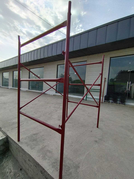 Lesa Paddon bilan Sotiladi