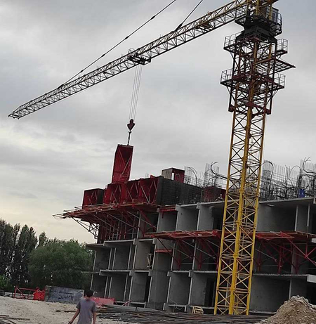 Срочно продается Башенный кран QTZ 80, 8 тонн