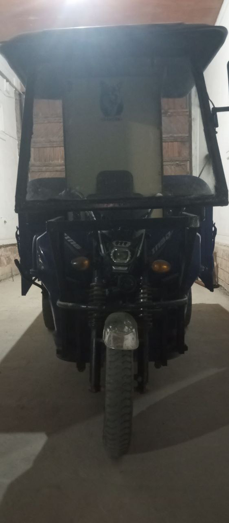 Elektro mobil mörave