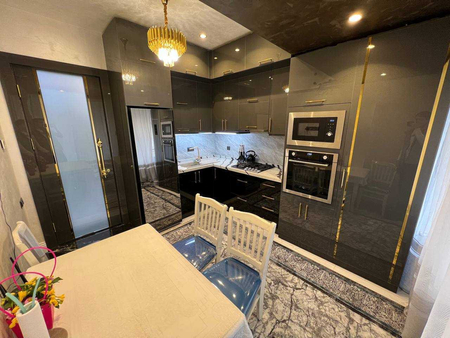 Продаётся 3 комнатная, Юнусобад-4, ЖК Оазис. (156720)