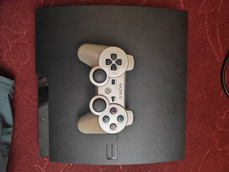 Playstation 3 Pulti bor