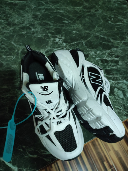 Кроссовки new balance