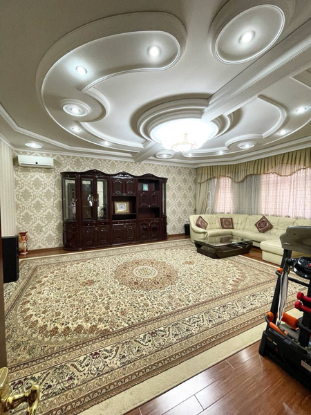 центр Кибрая ДОМ 615 кв.м
