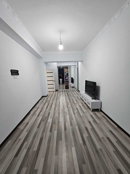 1 xonali 55m² 6-qavat uy sotiladi