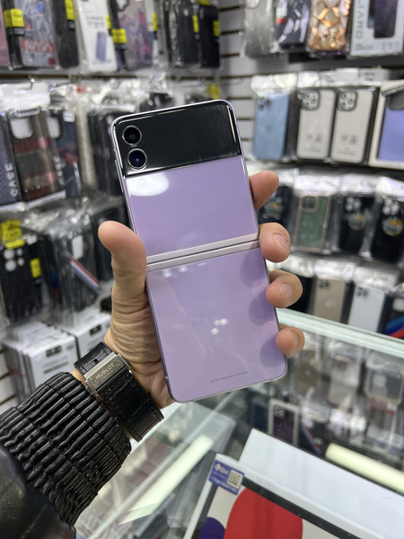 Srochna Z flip 3 256/8gb