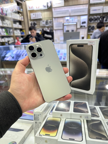iphone 15pro Max 100% yomks