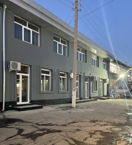 Продается не жилое  2-х этажное здание
Яккасарайский район 
Находится