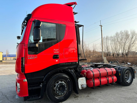 IVECO STRALIS + KRONE прицеп cотилади