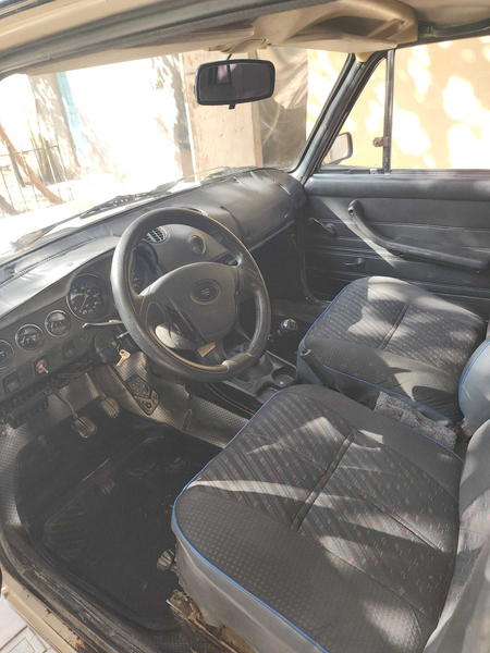Vaz 21 06 sotiladi