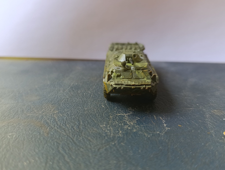 БТР -80 модель  1/100 масштабе
