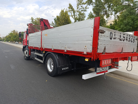 Volvo FL6  манипулятор год 2004 кран 3 тонн стрела 12 м