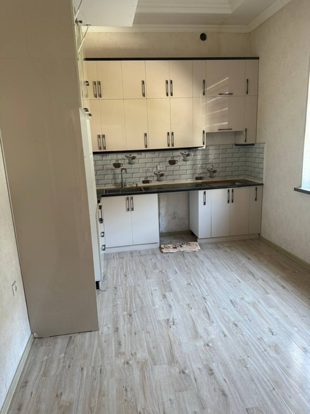 Срочно продается Евродом ,2,5 соток Хонобод