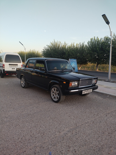 Срочно сотилади 07