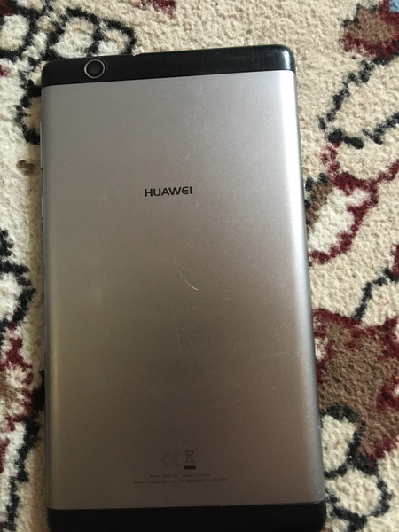 Продоется планшет HUAWEY