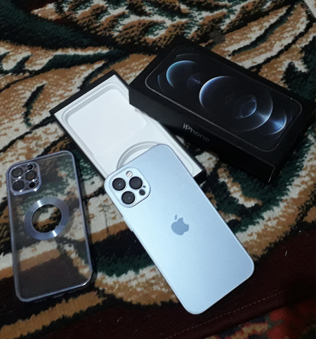 Iphone 12 pro Kh/128 white