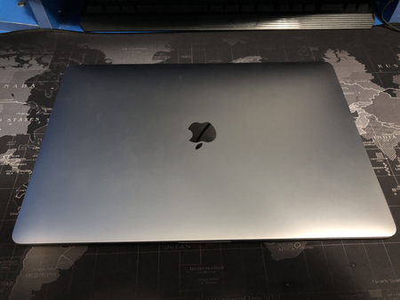 Macbook Pro 2016 i7 16GB / 1TB + Зарядка + Мышь Rapoo