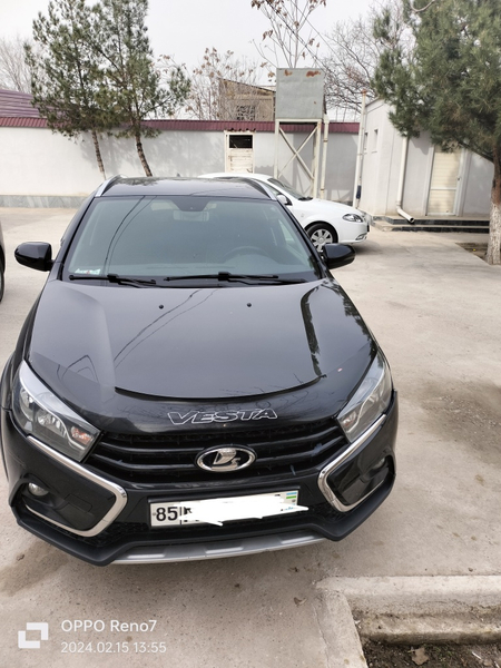 Lada vesta cross 2020