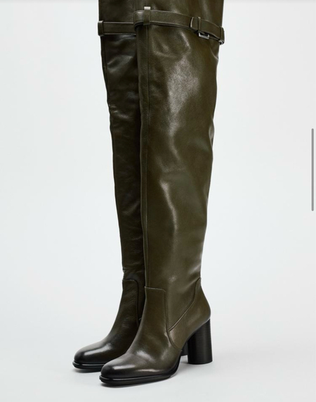 Сапоги ZARA Новые