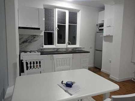 Аренда Яккасарай Бобур 3*6*9  цена 650 у.е. мебелью техникой