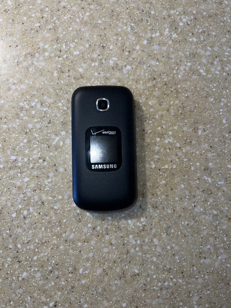 Продается Samsung Gusto 3