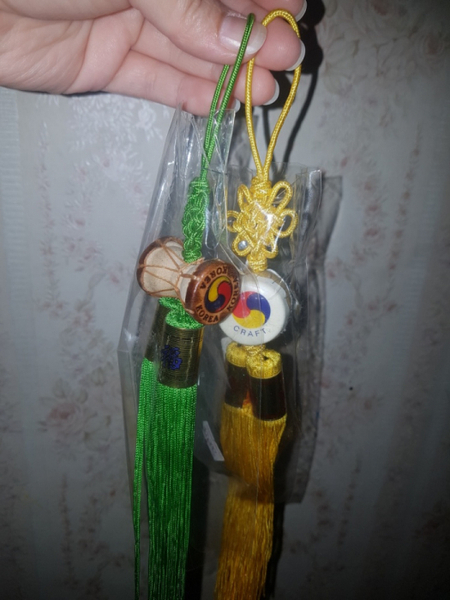 Продам сувениры из Кореи !