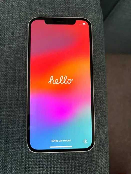 Apple Iphone 12 / (95%) / 128gb / Идеальное состояние