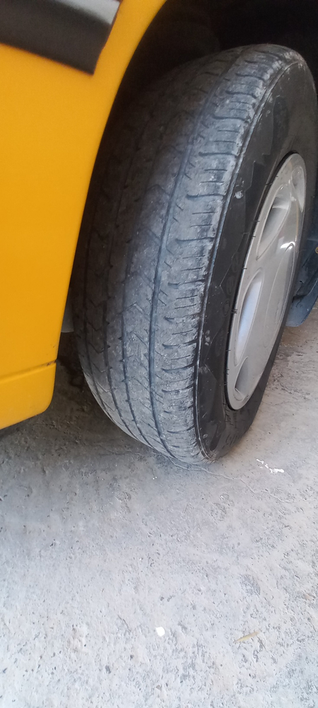 Neksiya sotiladi surochno