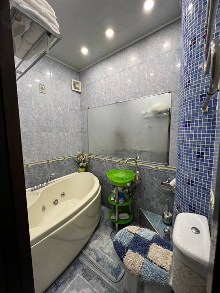 Продается.  3/2/4. б2/6.  М-феруза.  83000уе.   Ипотека