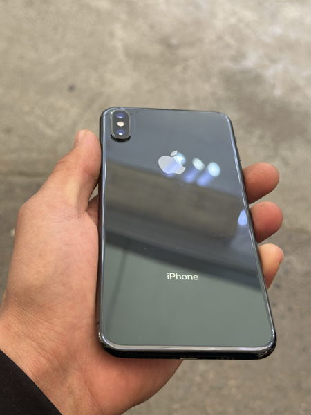 Iphone xs max Ideal